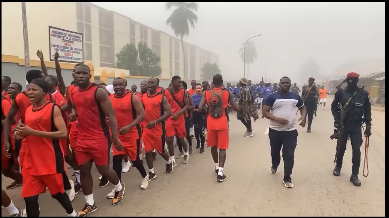 Sport/ Dernier footing de l'année à Abobo. Gendarmes de l'Escadron d ...
