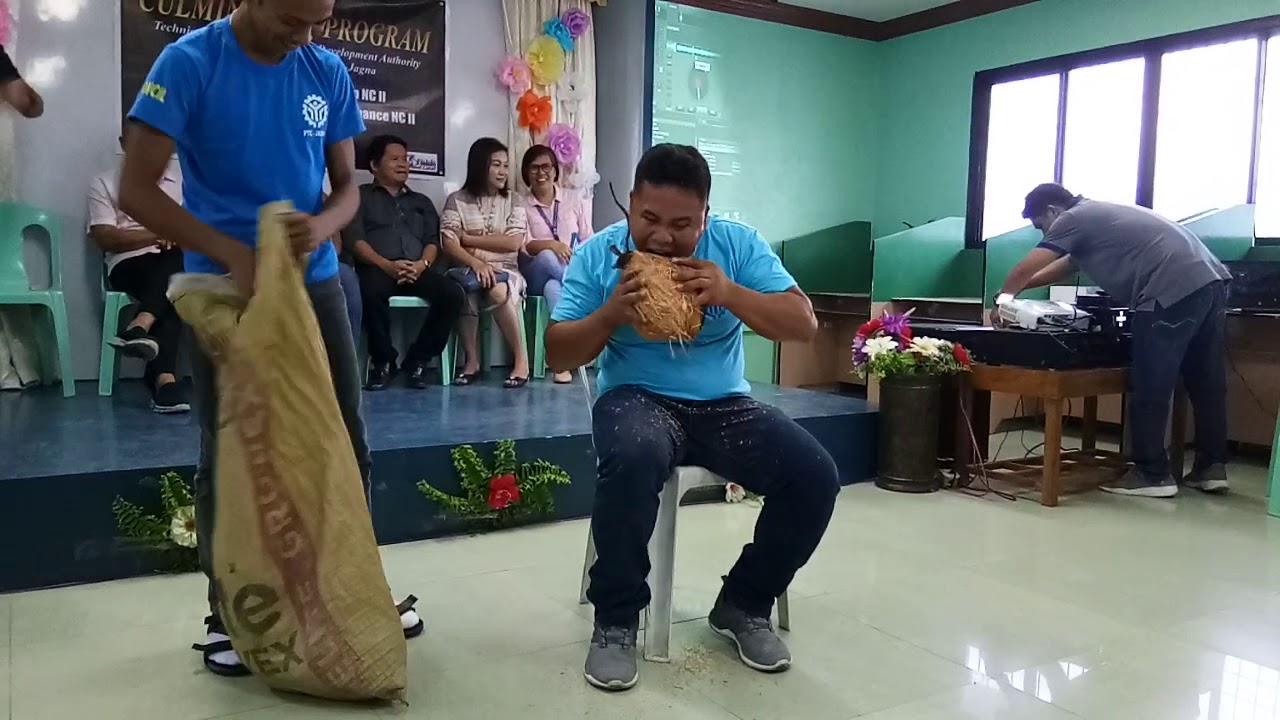 Guinness World Record Strong Teeth - YouTube