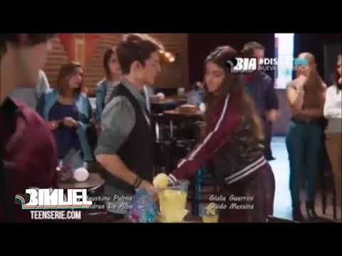 Bia 2 capitulo 6 - Bia le tiré el celular a Alex y Manuel se enoja con Bia😭