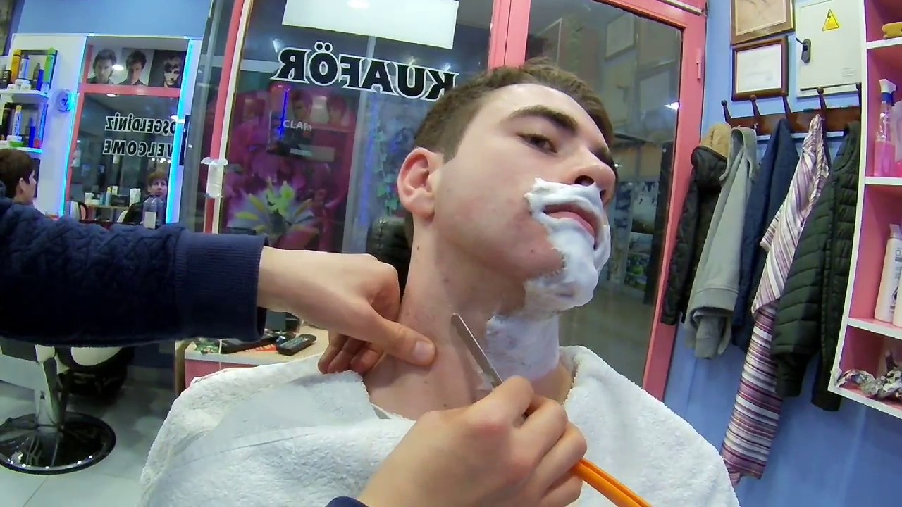4 month beard shaved by Turkish barber in Istanbul Turkey - YouTube