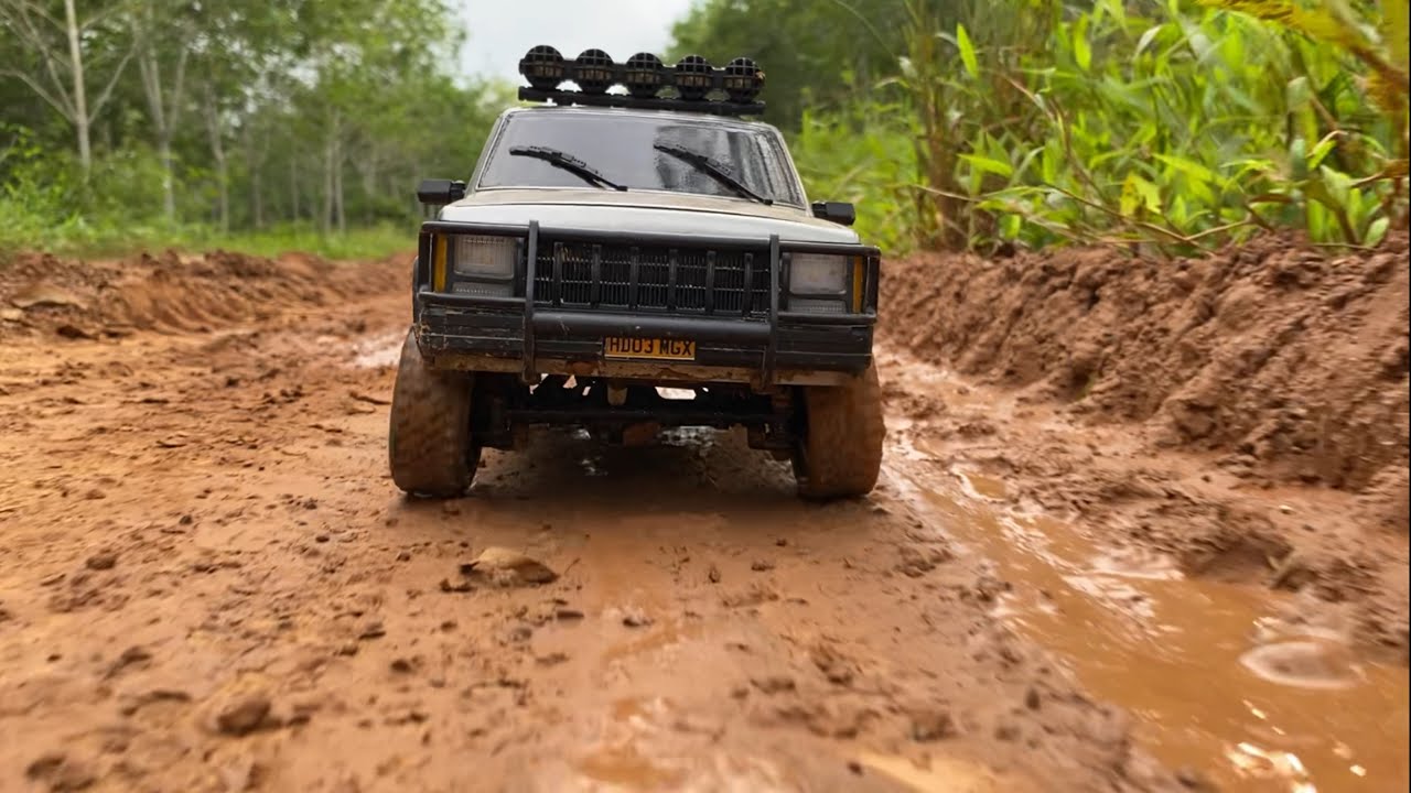 Jeep Cherokee adventure 4x4 off road | Rc Car MN78 1/12 scale - YouTube
