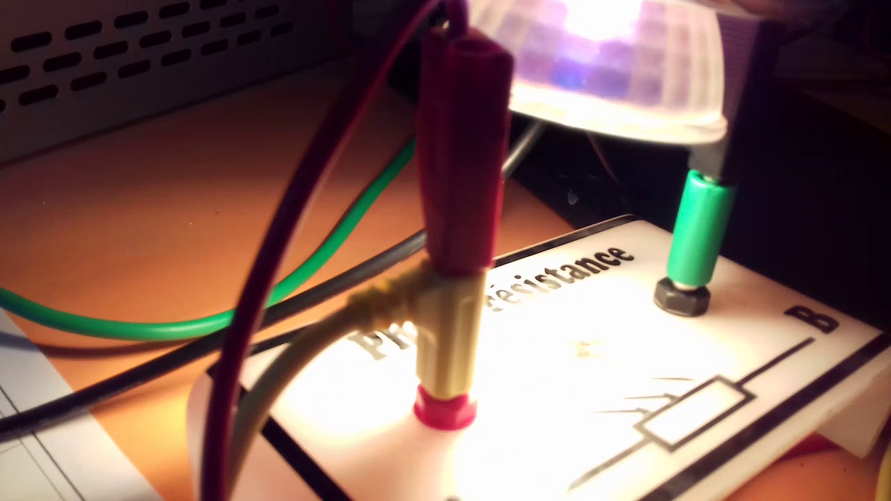 caractéristique photorésistance avec application - YouTube