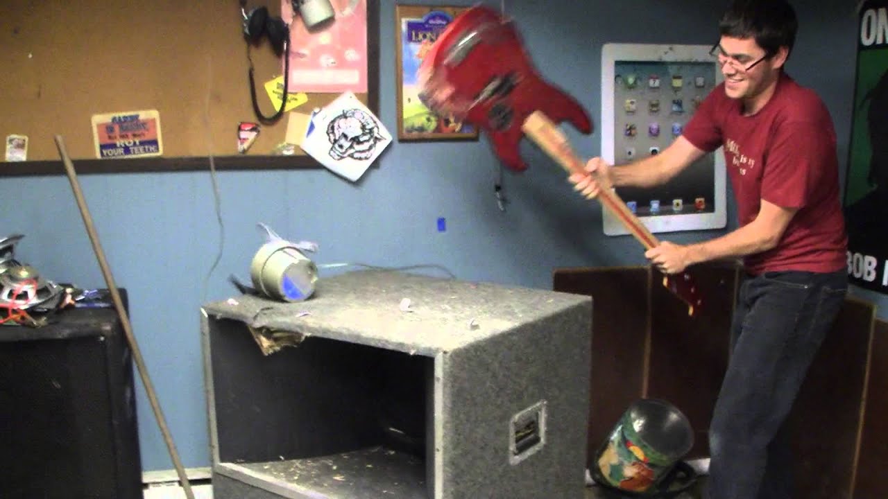 Speaker Smash Up - YouTube