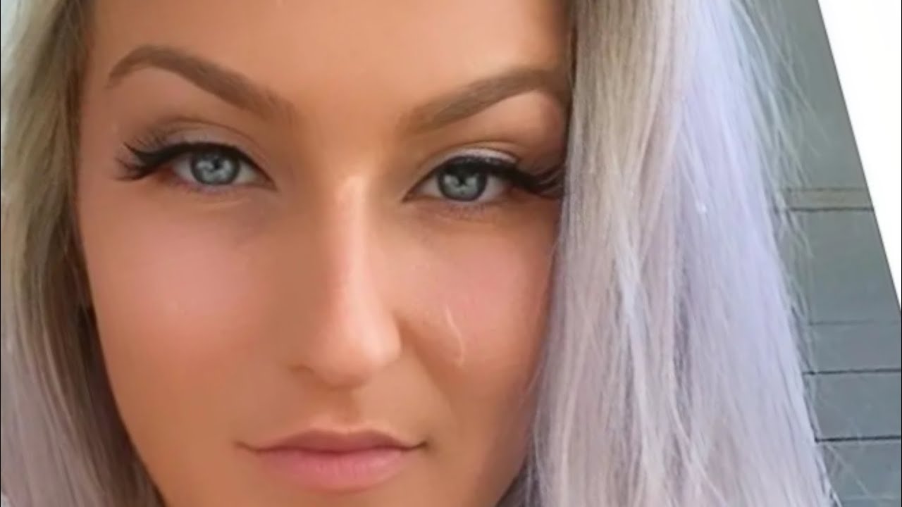 Destiny Mac Is Redefining Curvy Confidence | Beyond Curves. - YouTube