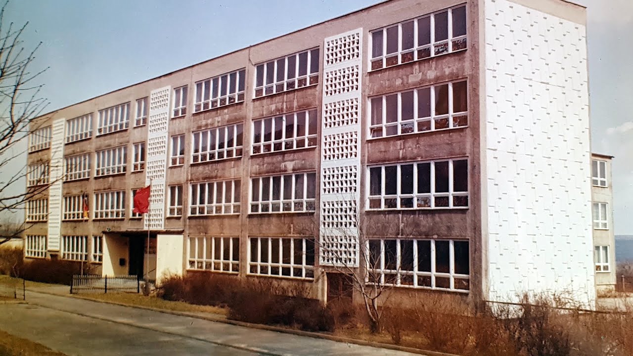 PUNKTum 50 Jahre Thomas-Müntzer Schule in Eisleben gefeiert - YouTube