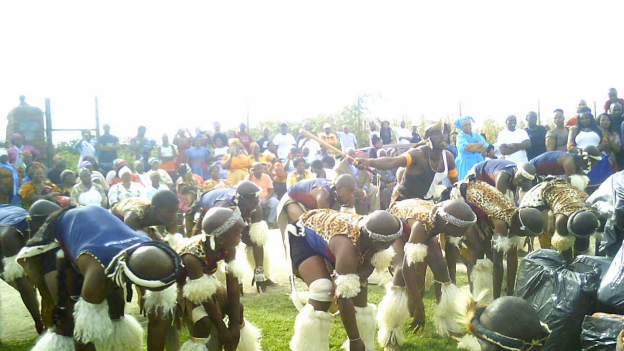 indumandumane ( best zulu dance choreography) - YouTube
