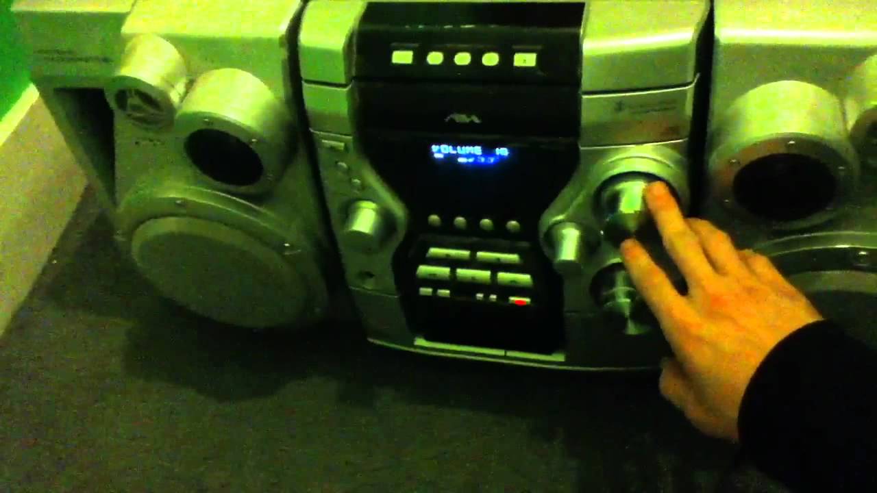 Aiwa mini hifi - YouTube