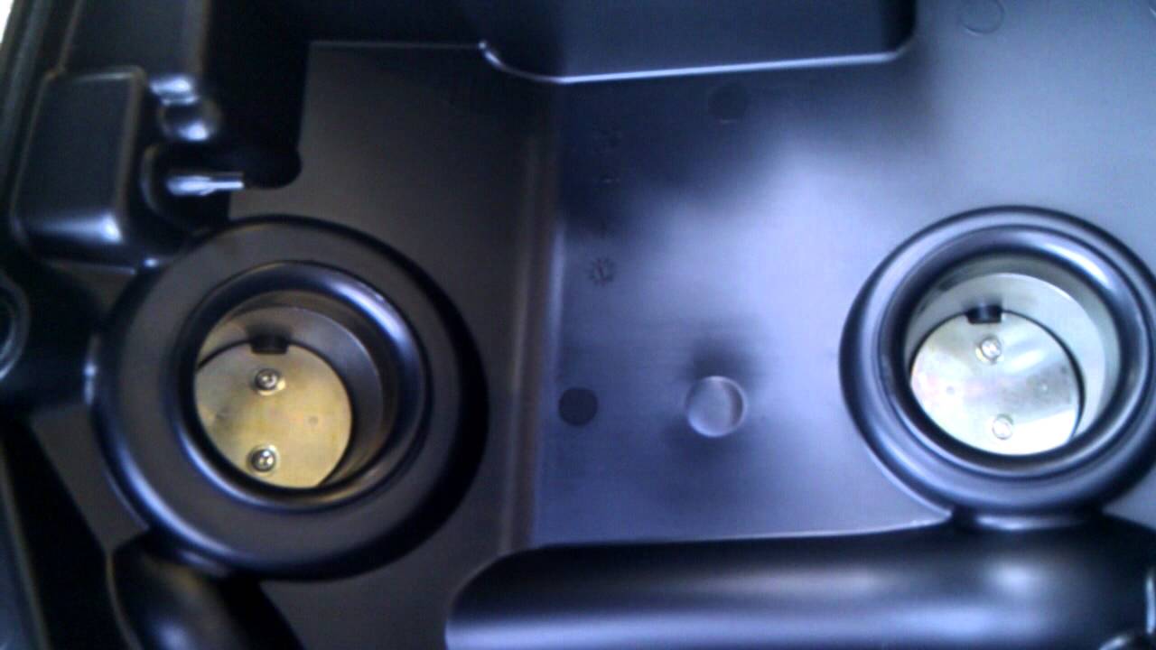 Suzuki Dual Throttle Valve self-test dance on 2009 SV650 - YouTube