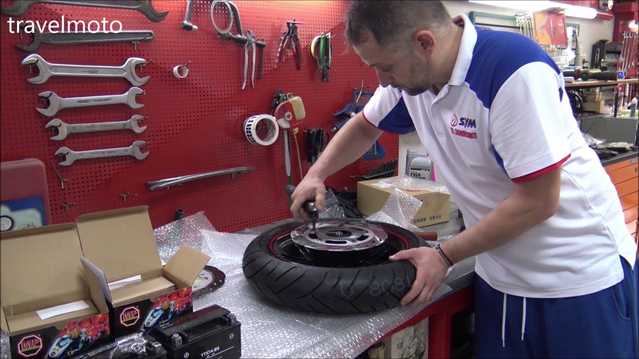 disk brake repair: SYM GTS 250 scooter - YouTube