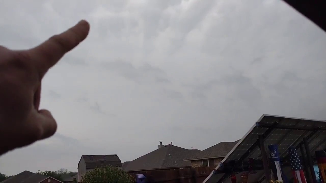 Severe Weather Live (Moore, OK) - YouTube