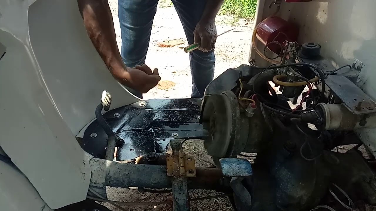 A magic start of Vintage Lambretta- Auto rickshaw -1979 - YouTube