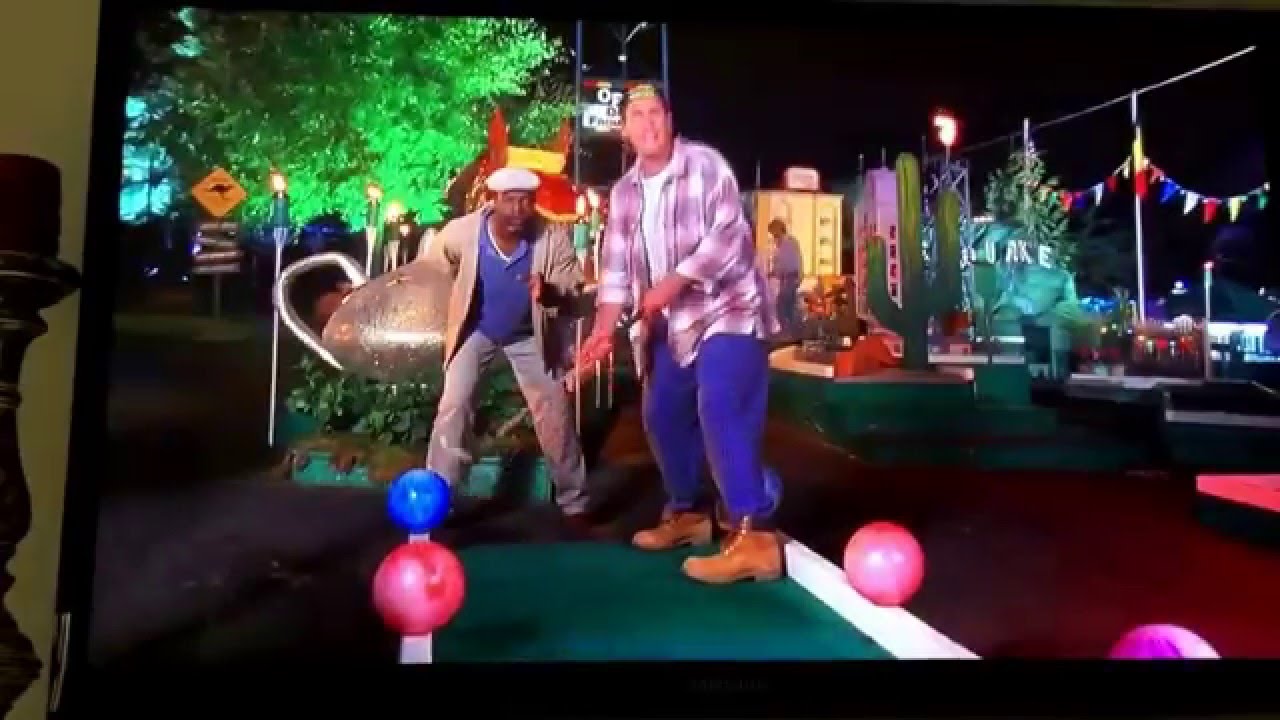 Happy Gilmore (YOUR GUNNA DIE CLOWN!!!) - YouTube