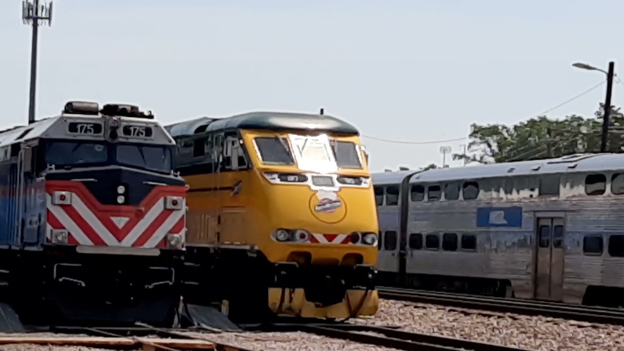 METRA BARRINGTON YARD ON JULY 25TH 2021 + F59PHI 90 - YouTube