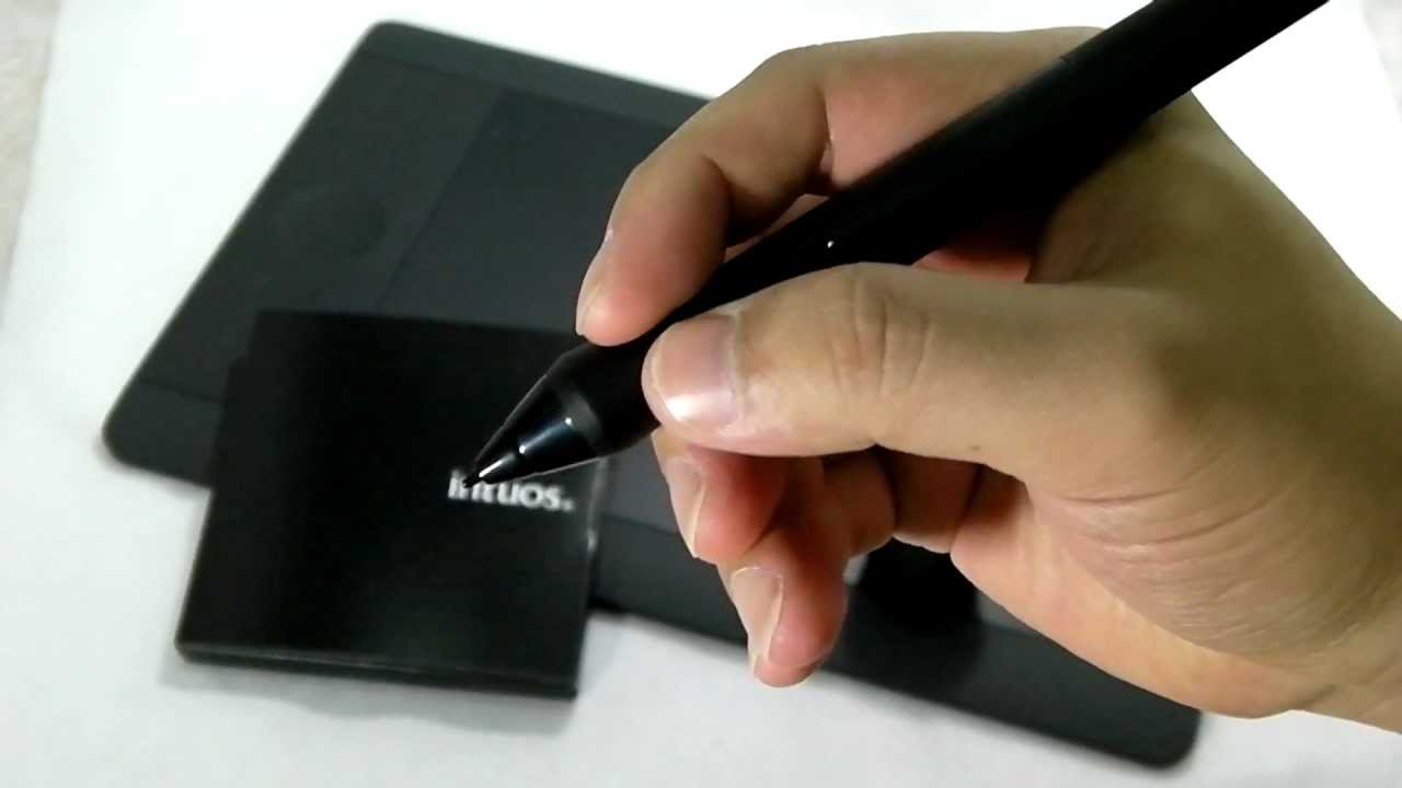Wacom Intuos5 Professional Pen Tablet PTH-650 - YouTube