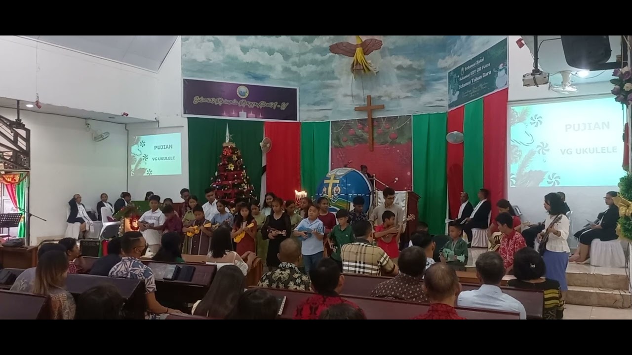 ***UKULELE PAR PETRA***GKI PETRA BUCEN 2 ENTROP JAYAPURA PAPUA ; 25/12 ...