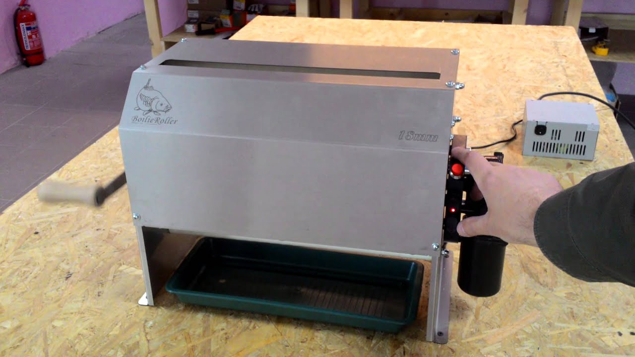 Boilie machine's BoilieRoller 12V power motor - YouTube