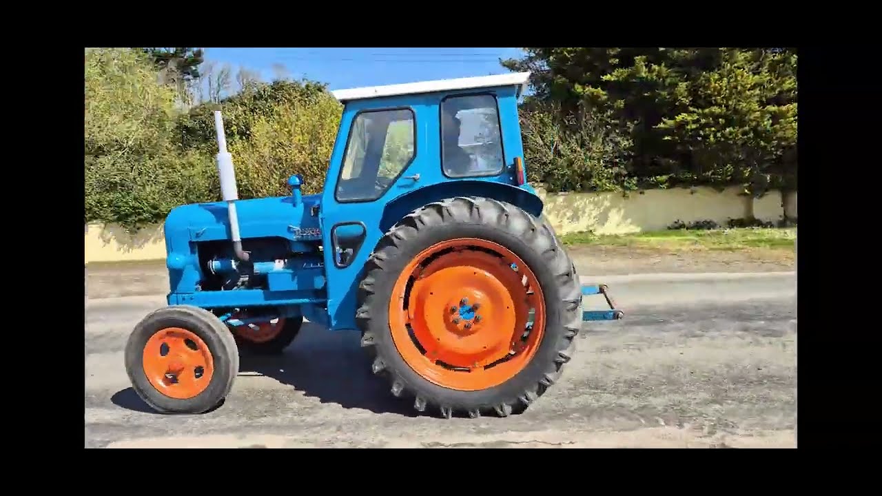 Clonroche/Poulpeasty Vintage run 2024 - YouTube