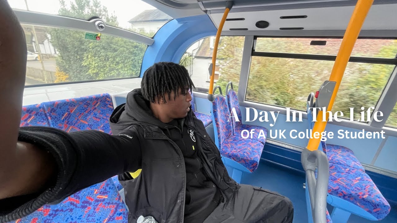 A Day In The Life Of A 18 Year Old JD Worker! - YouTube