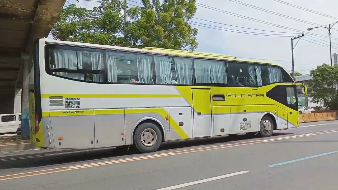 Gold Star Bus YUTONG ZK6127HYG - YouTube