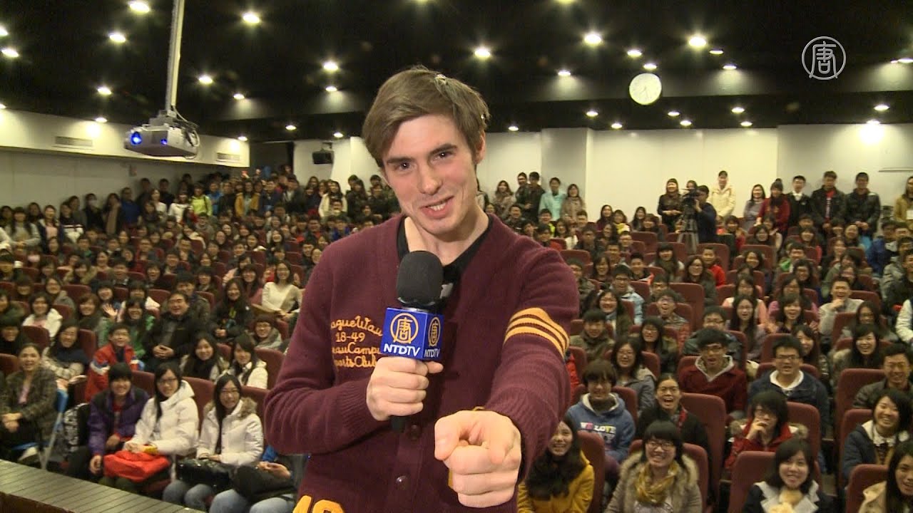 博仔台北見面會：給小馬兒的悄悄話│老外看台灣│郝毅博 Ben Hedges - YouTube