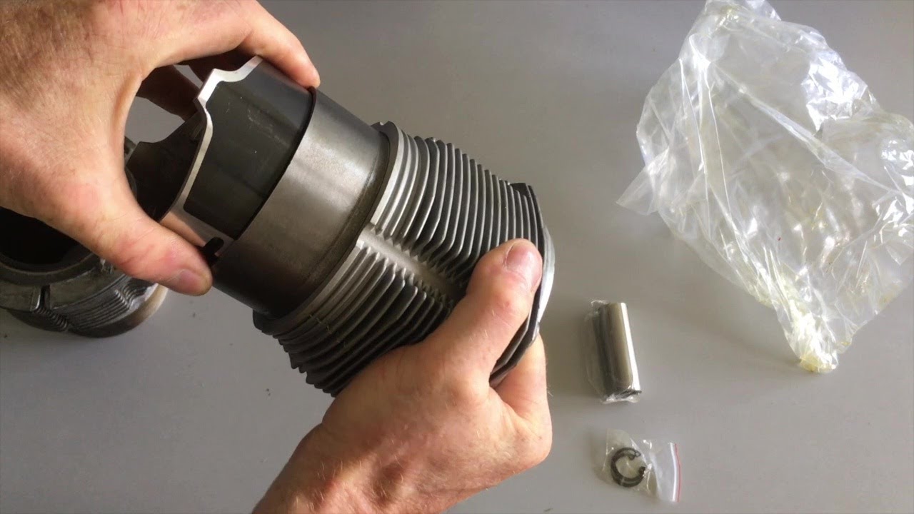 Unboxing pistons cylindres Porsche 911 S - YouTube