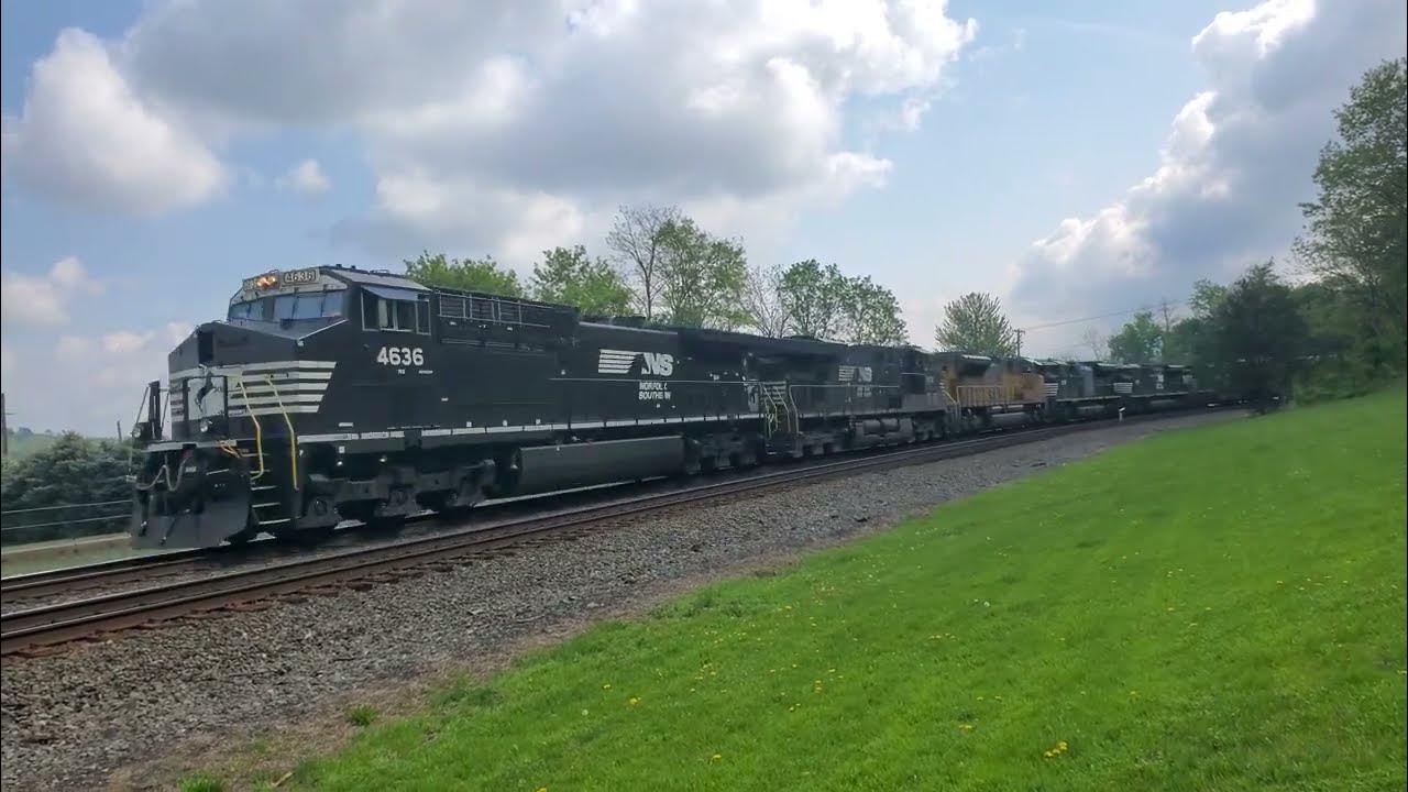 Norfolk Southern #4636 leads a 115 car manifest at Lewistown, PA (04/27/2023) - YouTube