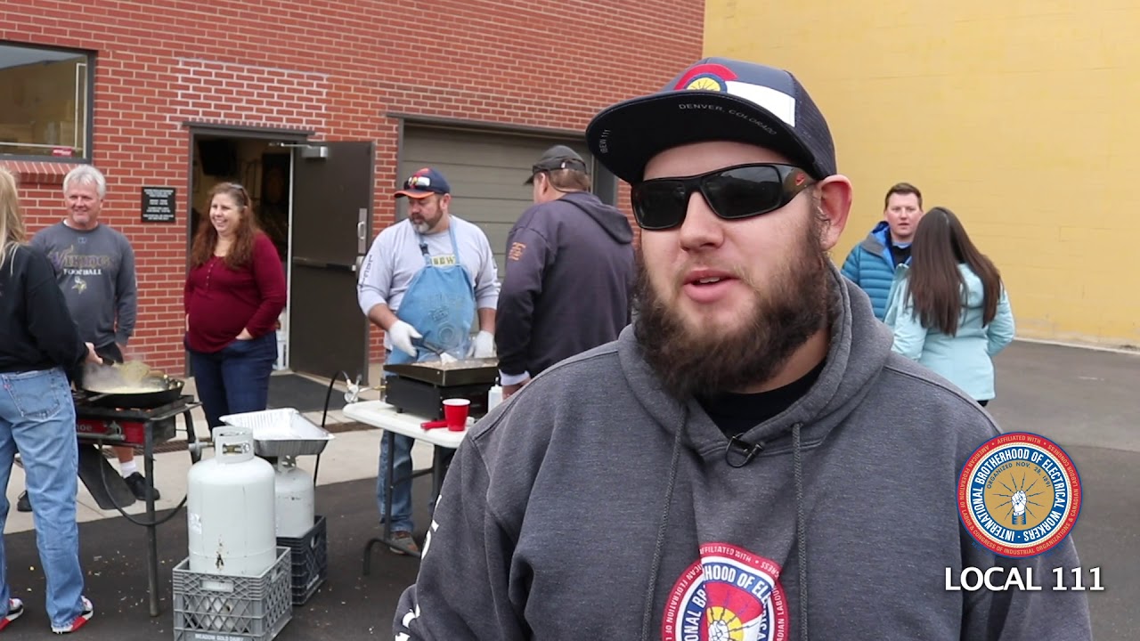 IBEW Local 111 Feed The Homess 2018 - YouTube