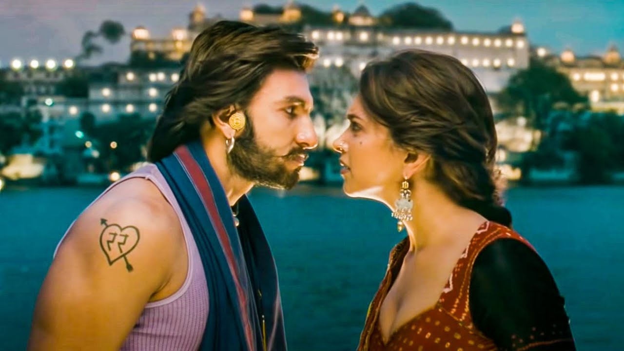 Ranveer & Deepika Gets Emotionally Collapsed | Most Sentimental Scenes ...