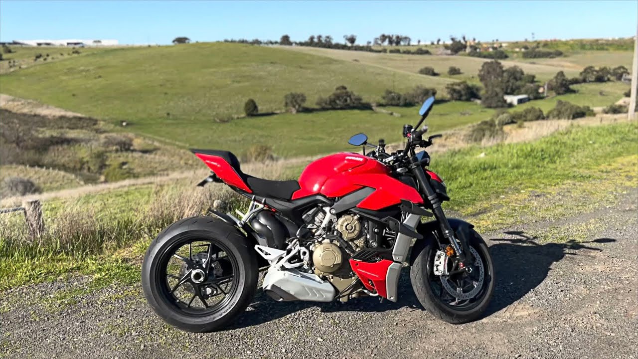 HORIZONTAL SKYDIVING on The Ducati StreetFighter After 1000 Miles ...