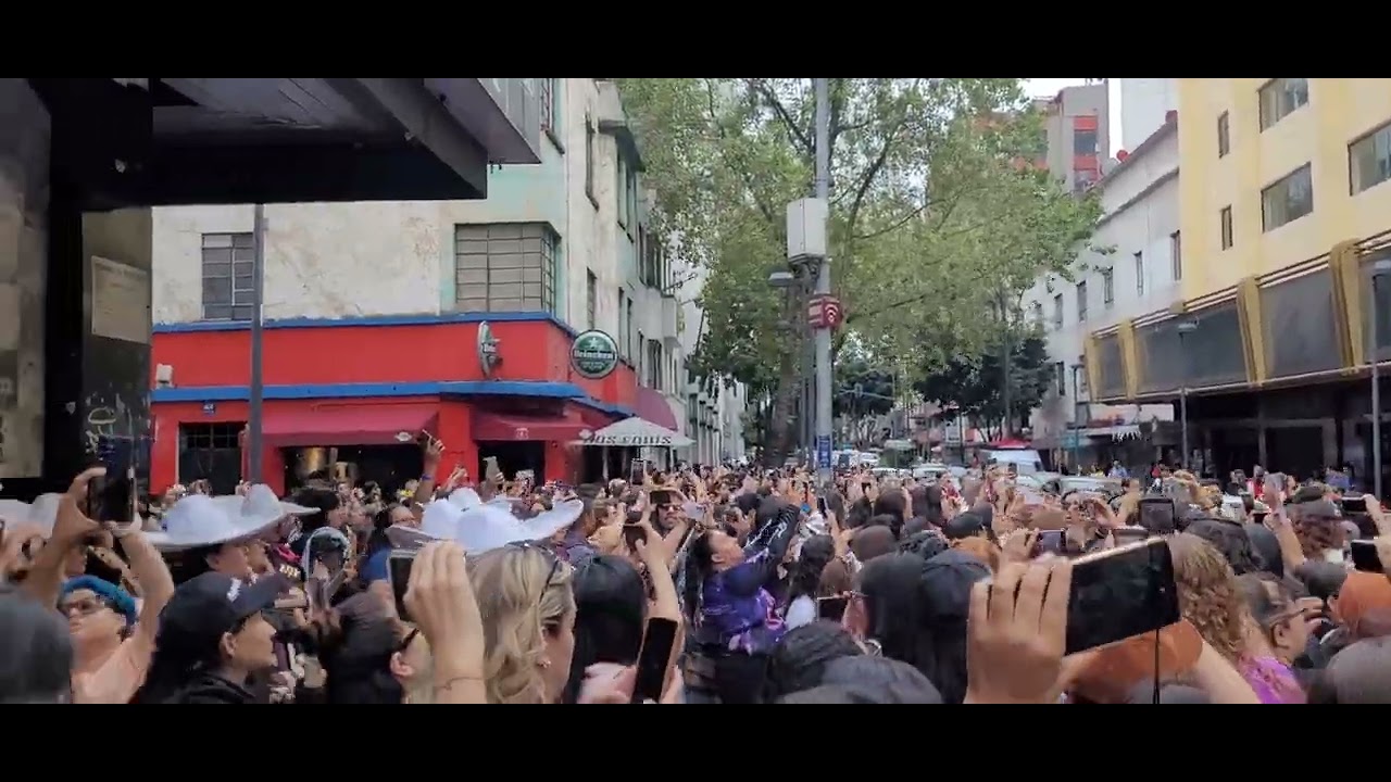 FREENBECKY 1ST FAN MEETING [LOVE SPREADS] IN MEXICO CITY , colocación ...