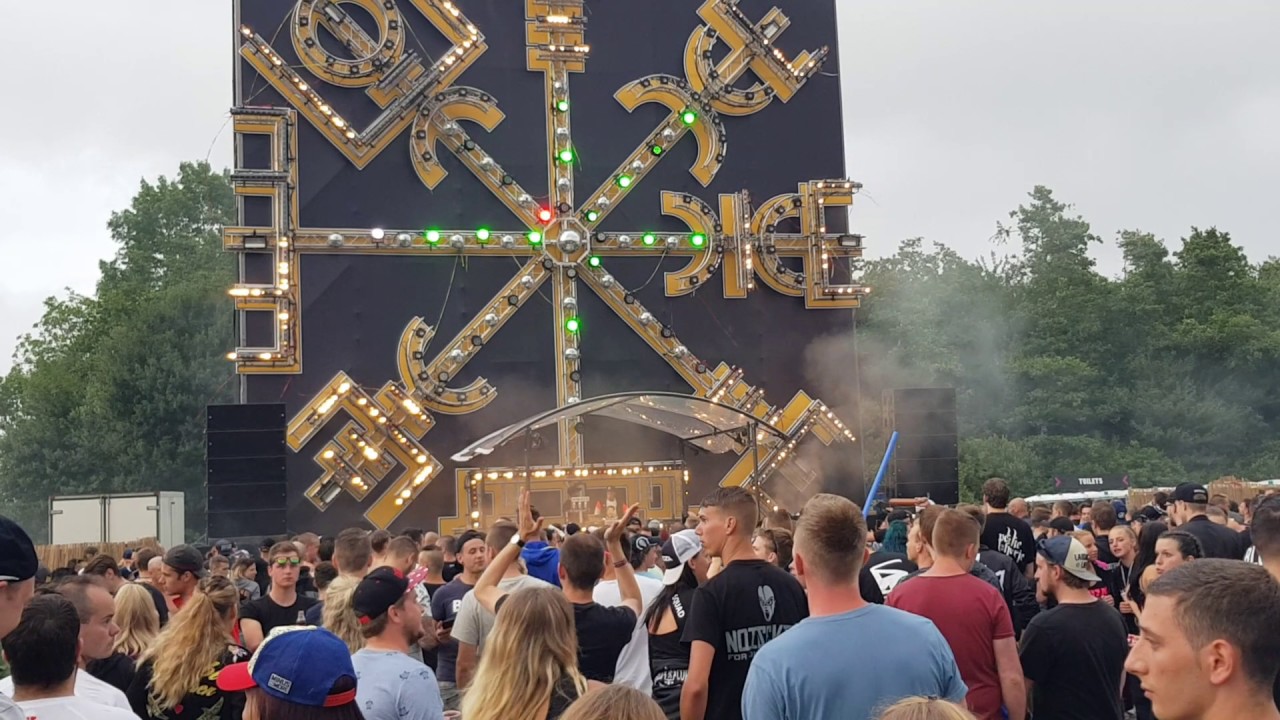 Defqon.1 Festival 2017 - Saturday - Stage Yellow - Tripped - Final ...