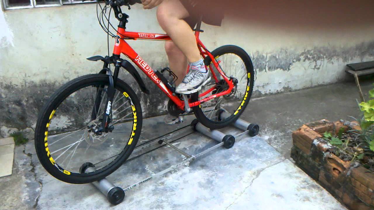 Rolo treinamento bicicleta redtek - YouTube