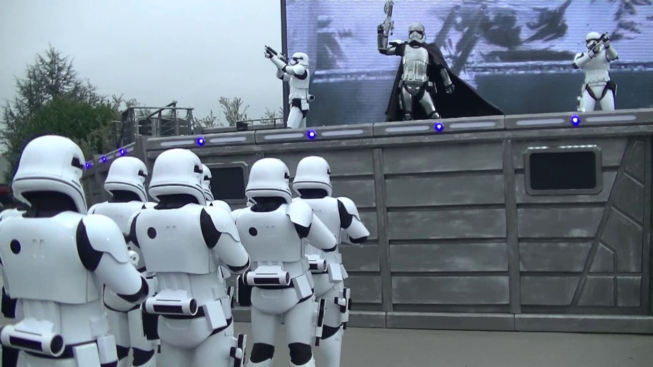 la marche du 1ère ordre disneyland paris (FIRST ORDER MARCH) - YouTube