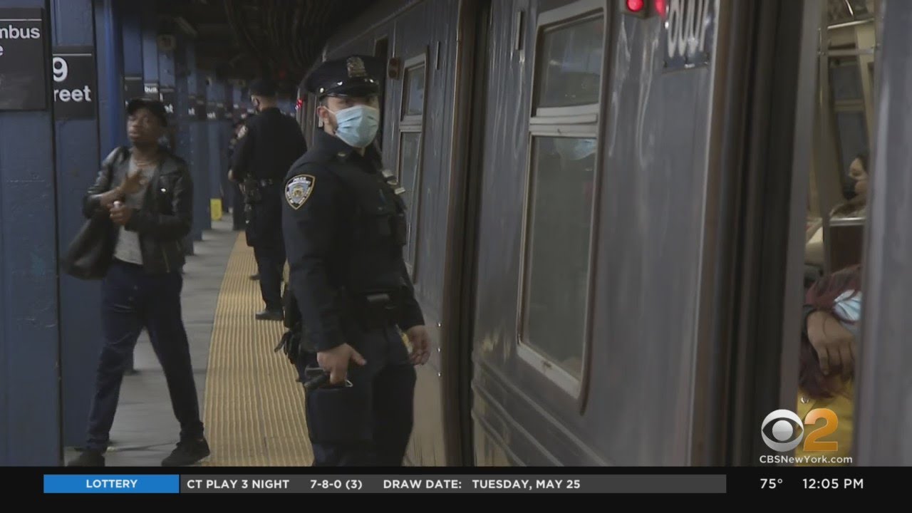 MTA Study Finds Limited Police Presence At Subway Stations - YouTube