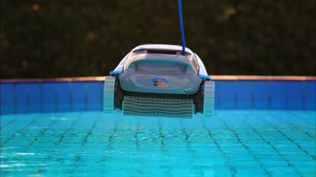 Maytronics Dolphin Z Fun Slow Motion View - YouTube