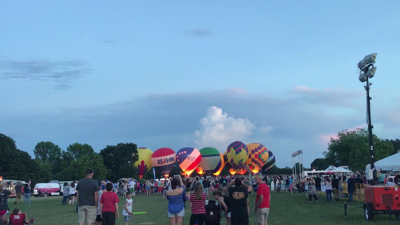 Raleigh balloon for Roy birthday party 2018525 - YouTube