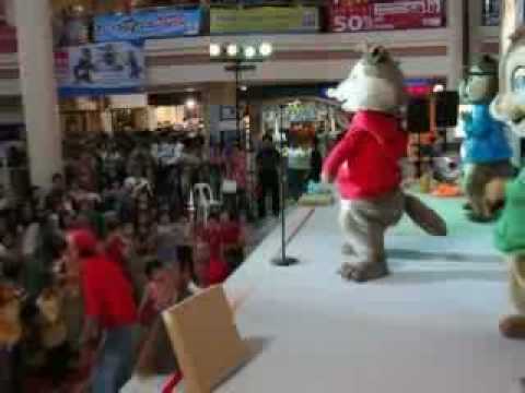 alvin and the chipmunks-pj valerio - YouTube