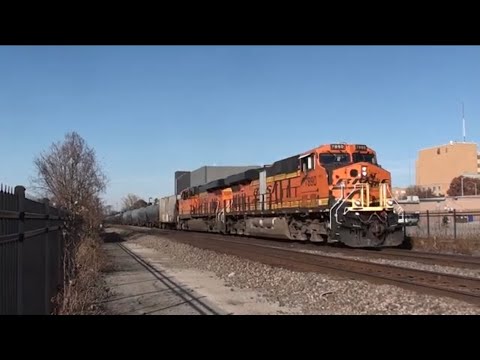 BNSF #7890 leads WB Ethanol Train. Olathe, KS 11/16/19 - YouTube