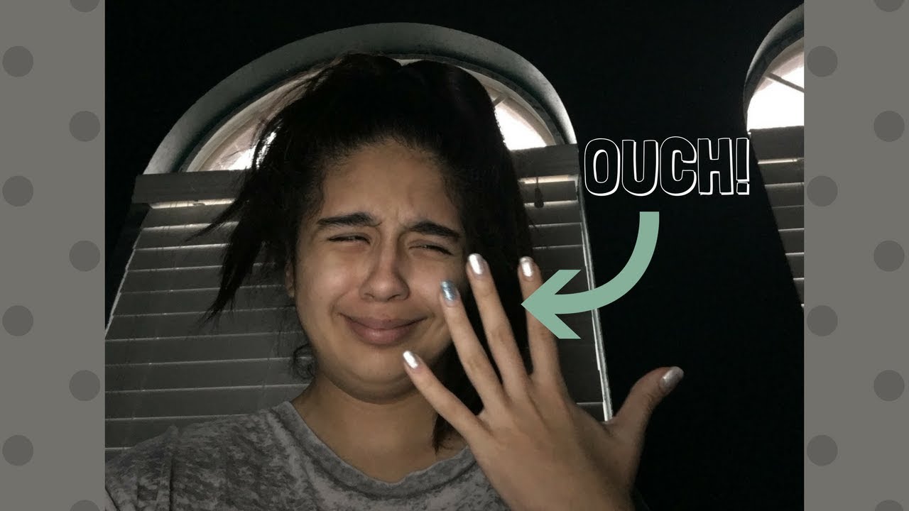 HOW TO BREAK YOUR MIDDLE FINGER - YouTube