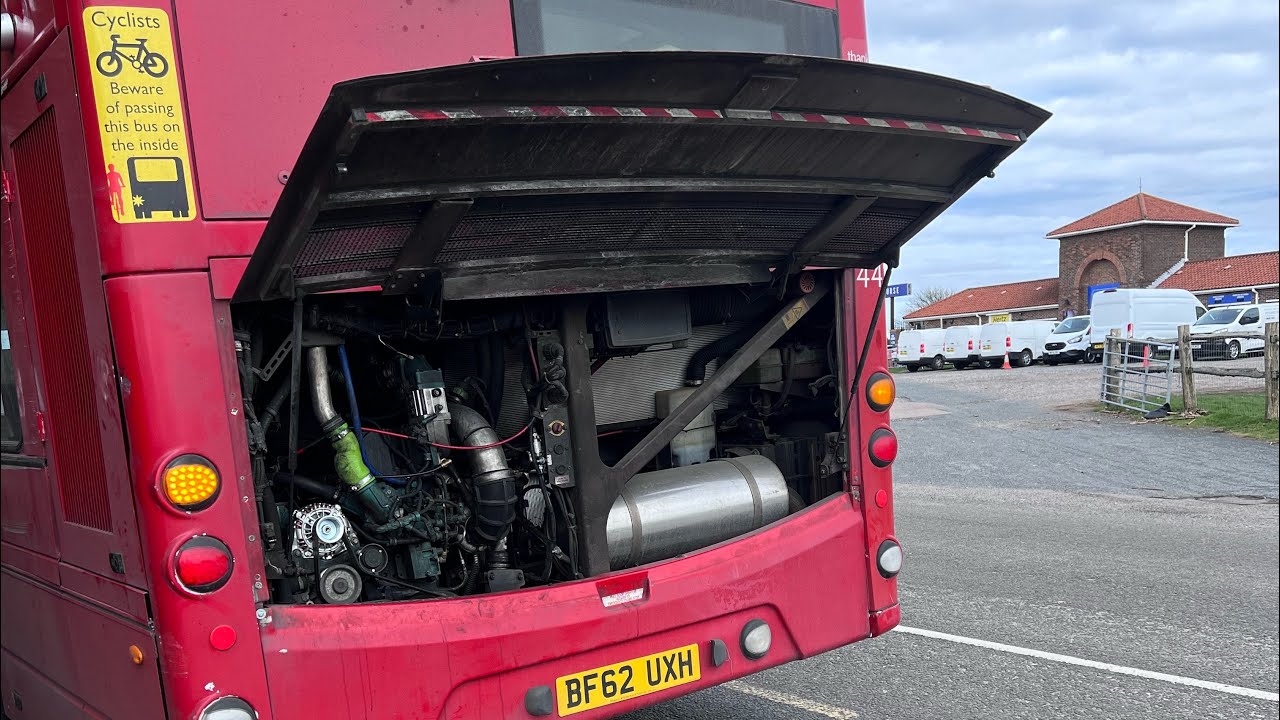 "Stranded on the Road: My Bus Breaks Down in the Middle of Nowhere ...