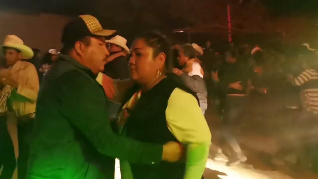 Grupo La Historia XV de Jennifer Zapata segunda parte - YouTube Music