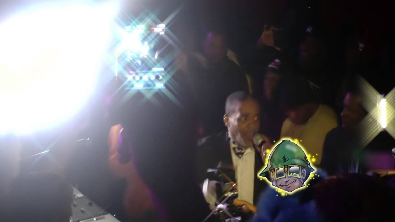 The Legendary DJ Hollywood and GrandMaster Flash - YouTube