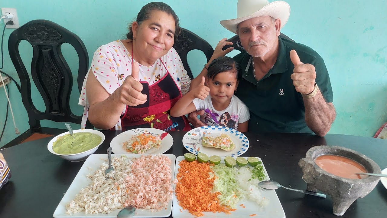 tostadas de jaiba con camaron el buen sabor - YouTube