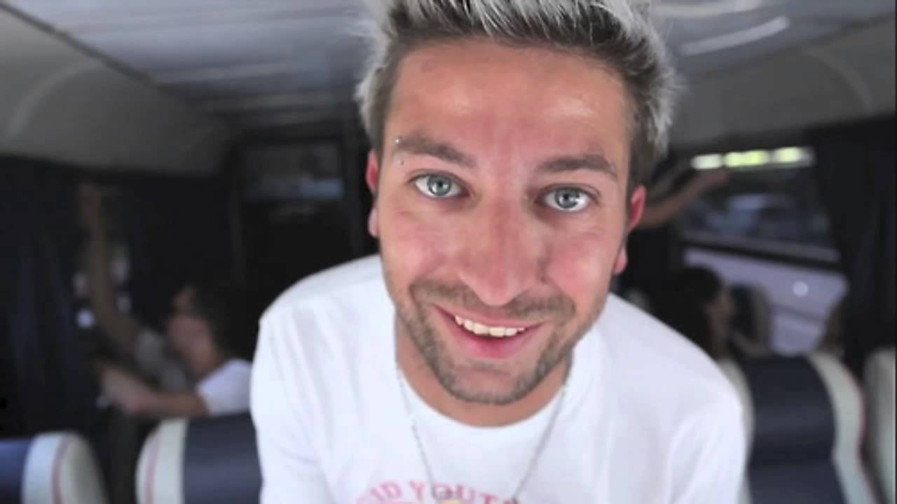 Danti - Intervista Doppia Acca - YouTube