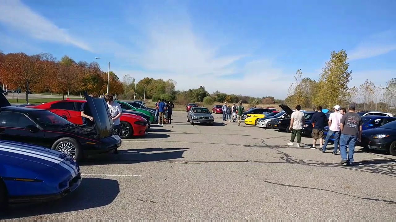 2017 MSU Racing Club Cider Mill Run - YouTube
