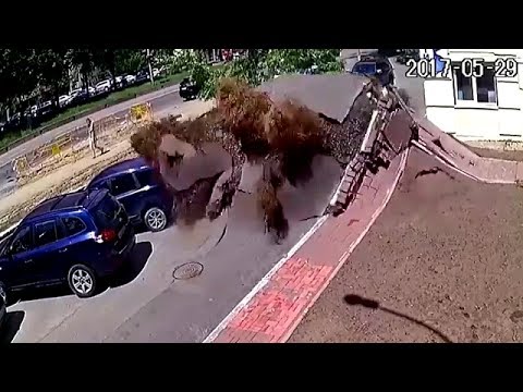 Huge Sewage Pipeline Explosion - YouTube