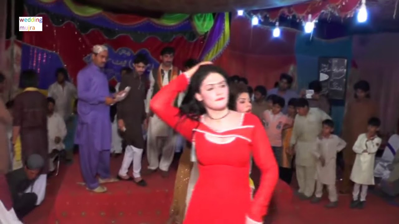 Garam Mujra Guria Rani Palak Malik & New Dancer Wedding Mujra Dance ...