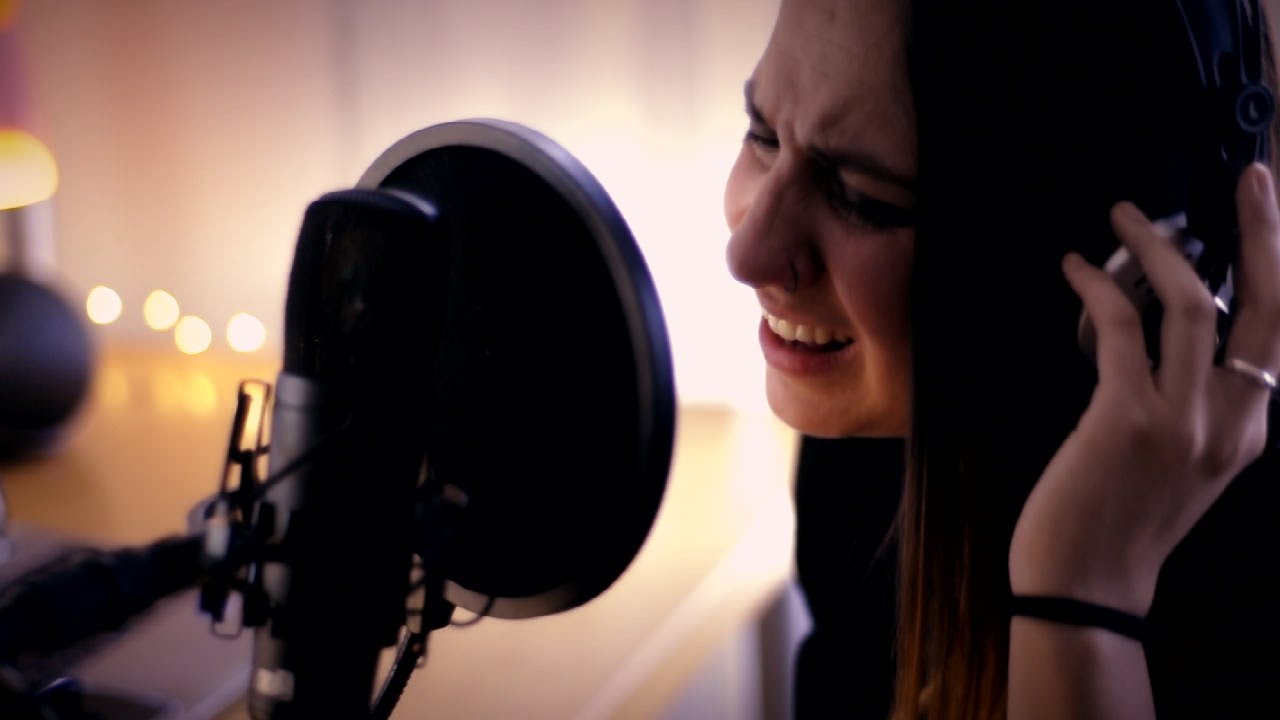 Pillowtalk - Zayn (Maria La Caria Official Cover Video) - YouTube