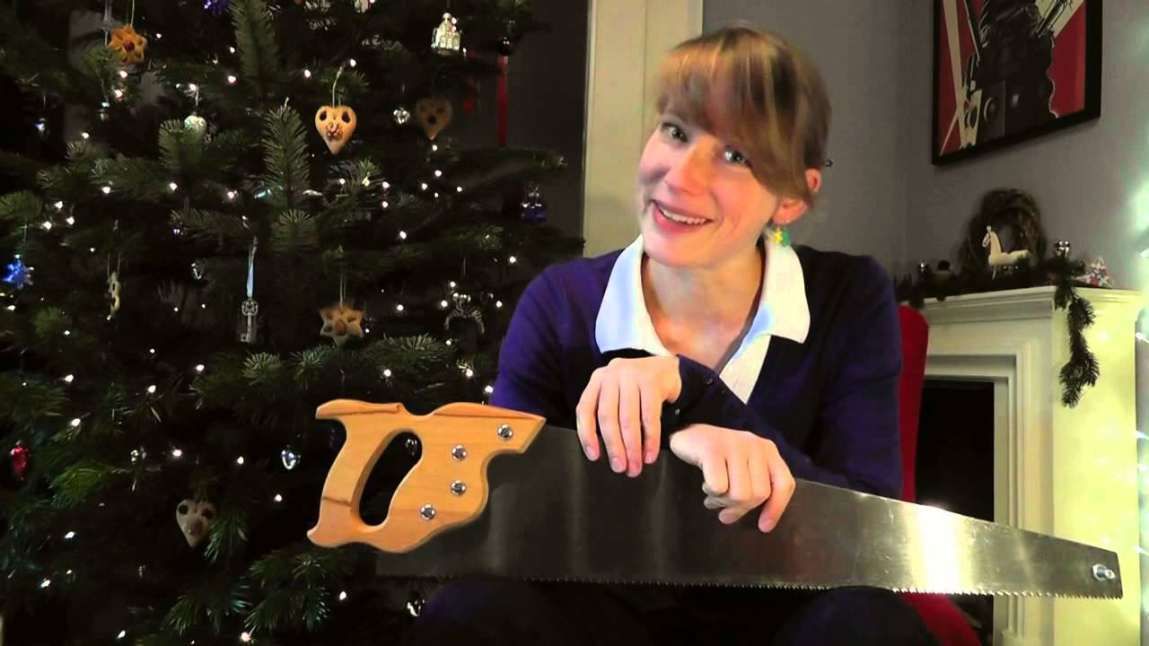 The Singing Saw Christmas present - YouTube