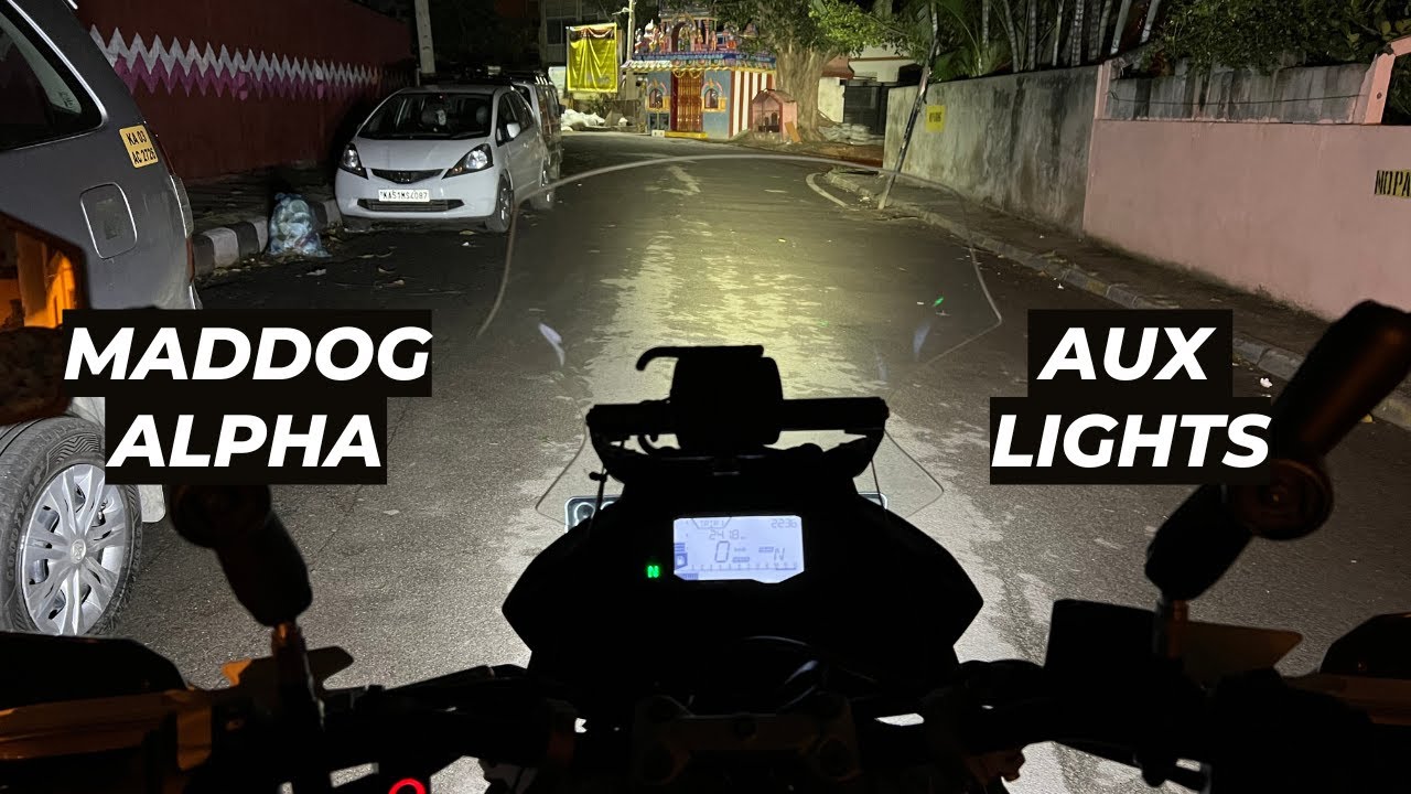 Brand New FOG LIGHTS on the BMW G310GS | MADDOG ALPHA - YouTube